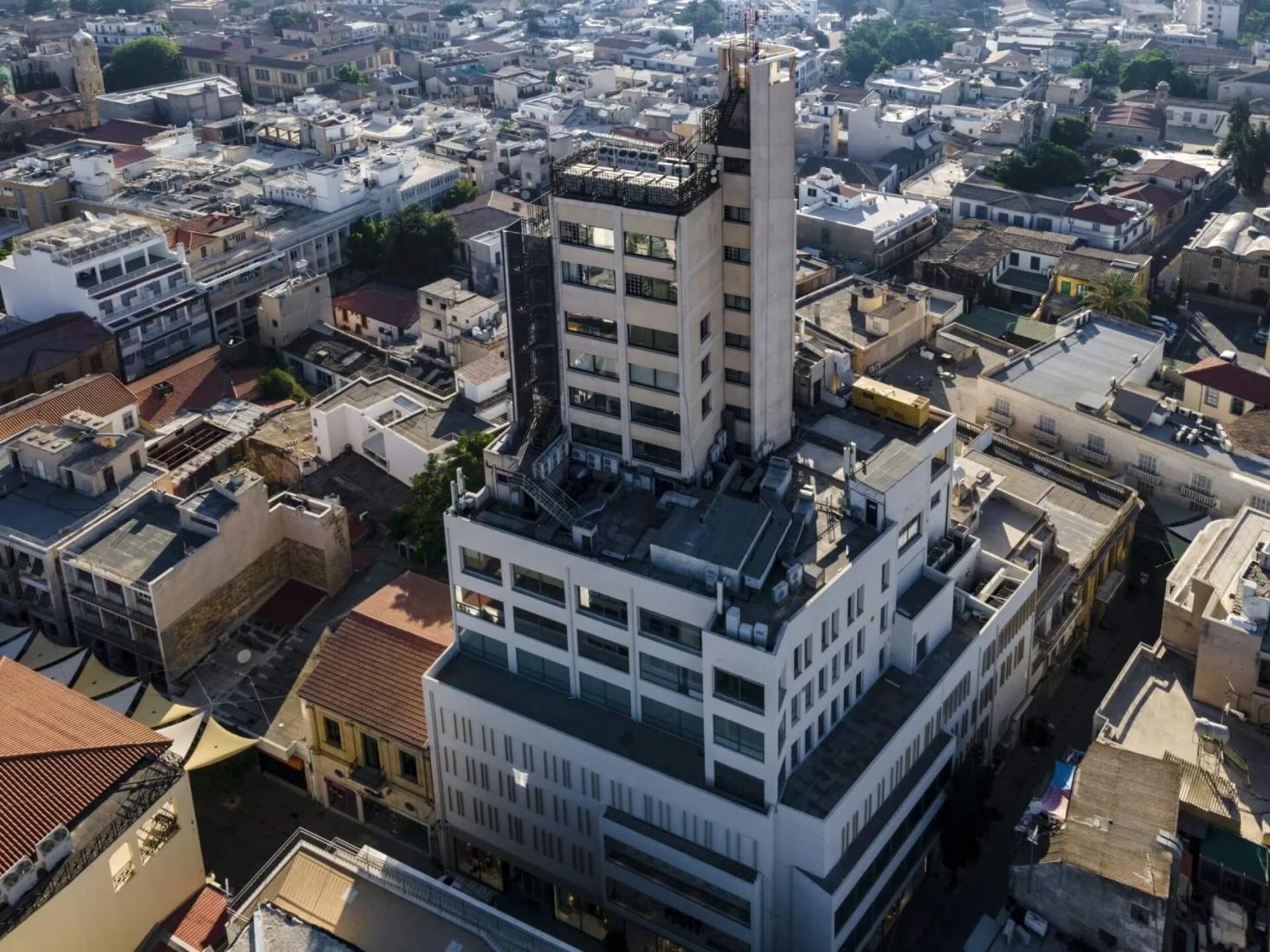 Landmark Location | M.Residence